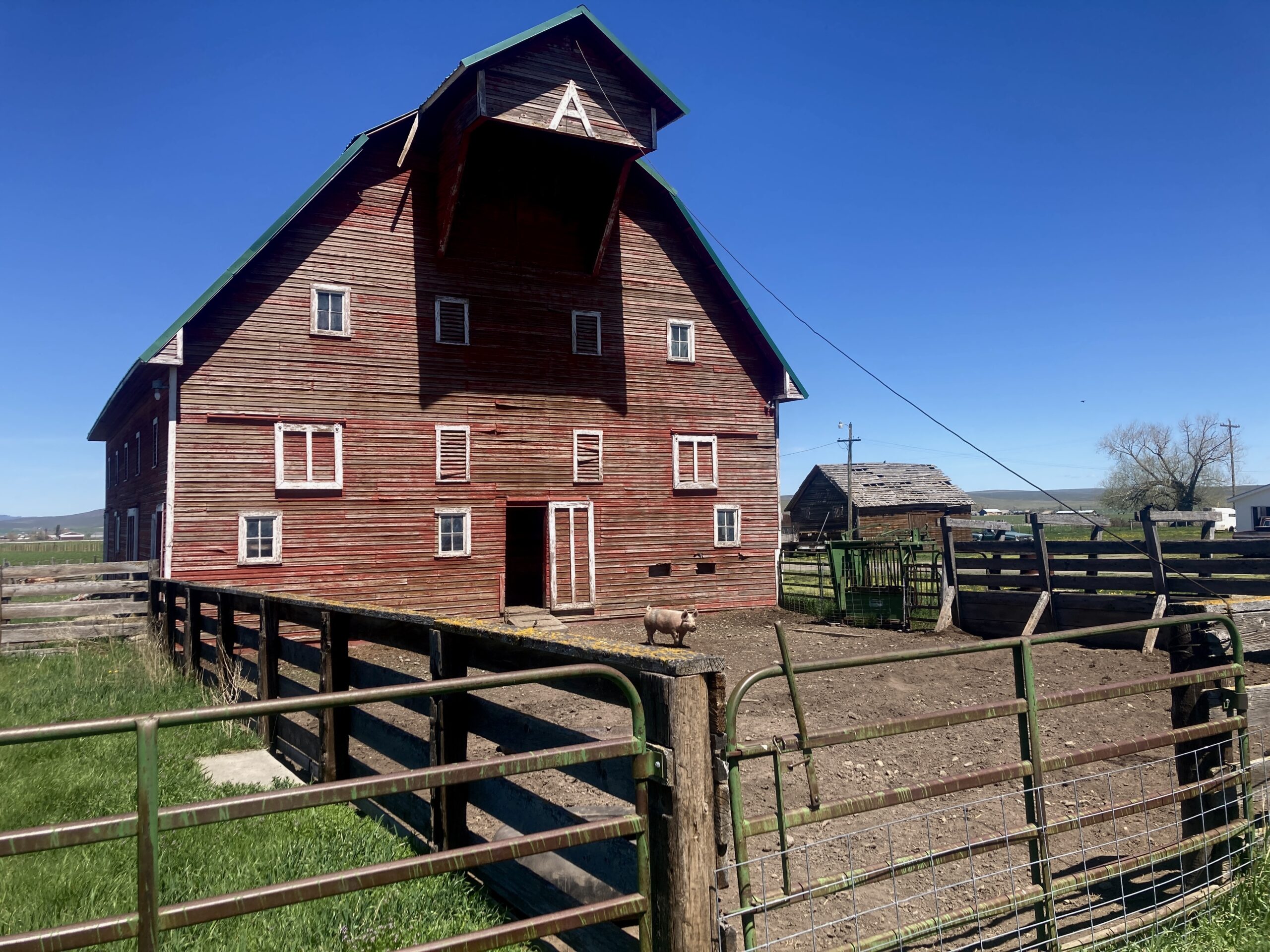 Wallowa Barn Tour / Gravel Ride Guide by Dirty Freehub